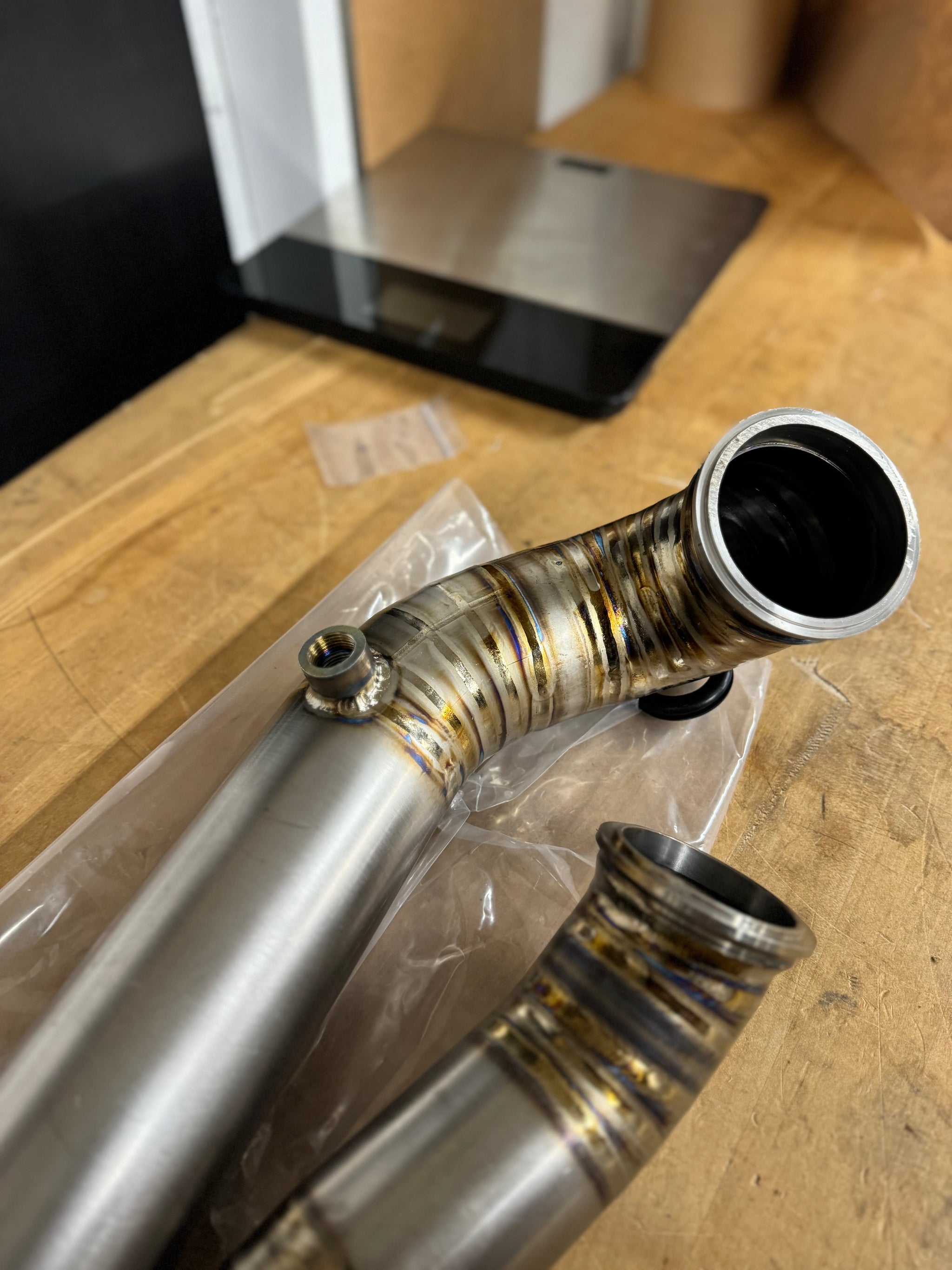 V2 Turbo Hood Exit Pipes – Dc5creations